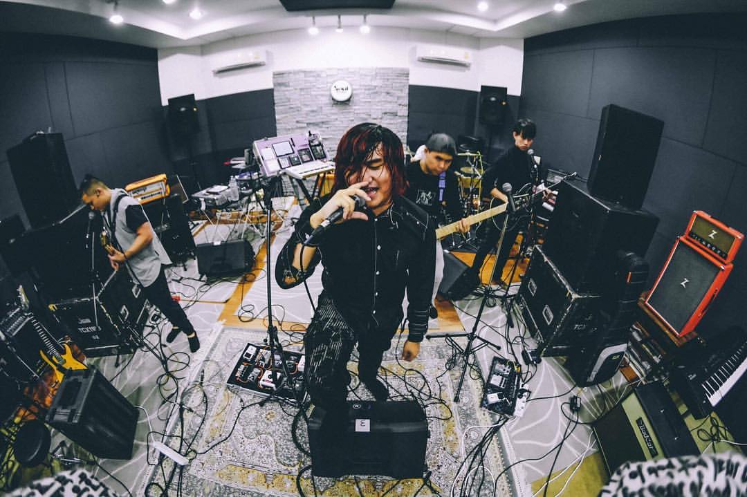 "Defying Decay" วง Metal สัญชาติไทย ลุยประกาศศักดาทั่วเอเชีย!