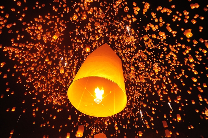 ข้อควรรู้...ก่อนผิดกฎหมาย !!! ๔ หลักปฏิบัติในการปล่อยโคมลอย เทศกาลลอย ...