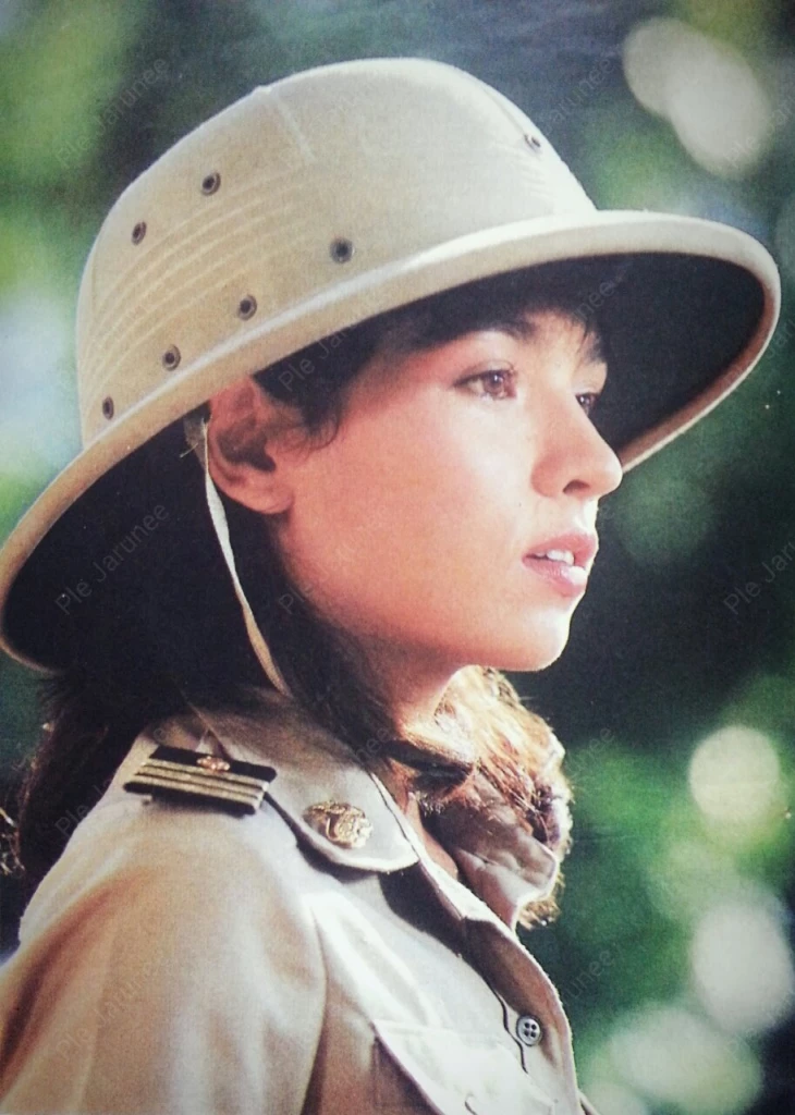 เปิดภาพความสวย “เปิ้ล จารุณี” ลูกครึ่งไทย-ฝรั่งเศส ที่มีจุดยืนชัดเจน