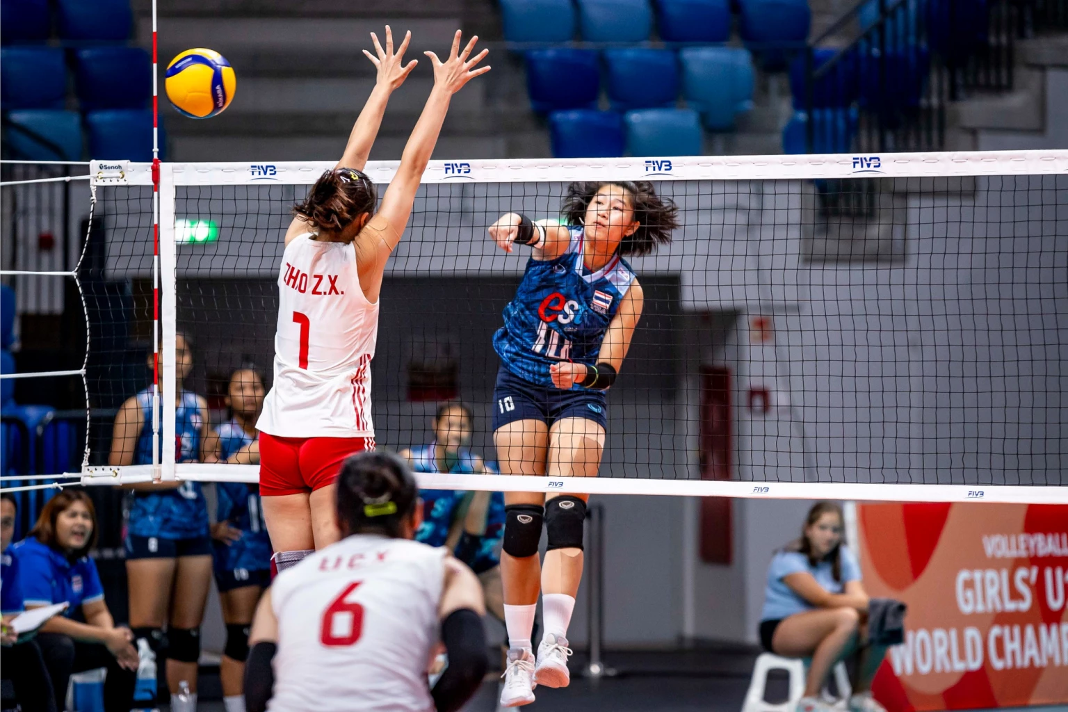 วอลเลย์บอลหญิงไทย U19 ฟอร์มสะท้านโลก โค่น จีน ทะลุรอบ8ทีมชิงแชมป์โลก 2023